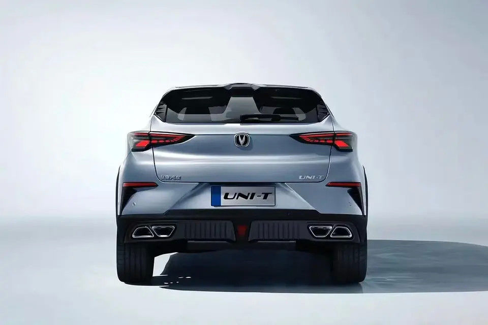 Flagship Changan UNI-T 1.5T Compact SUV Petrol Engine Max Speed 205KM/H Dual Clutch